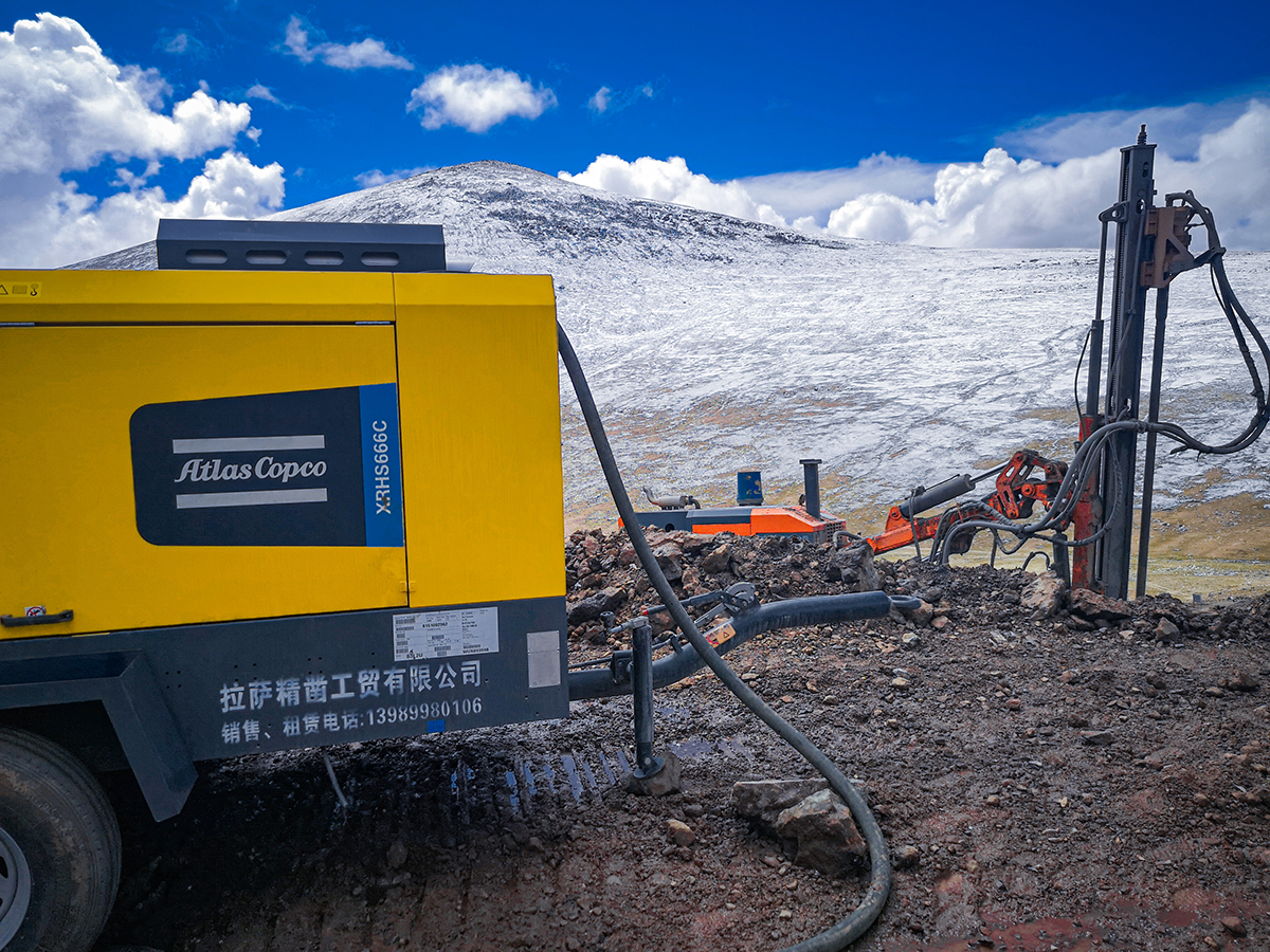 Atlas Copcon siirrettävät kompressorit on suunniteltu kestämään ...