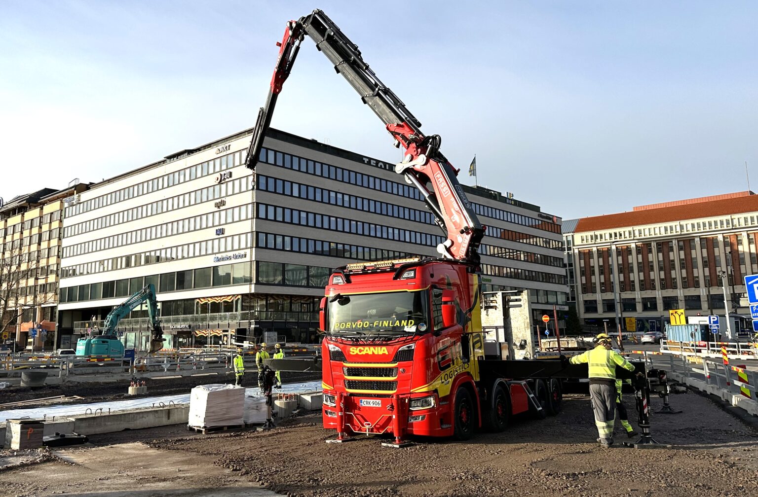 Eilola nostaa ja Kruunusillat-hanke etenee - Konepörssi.com