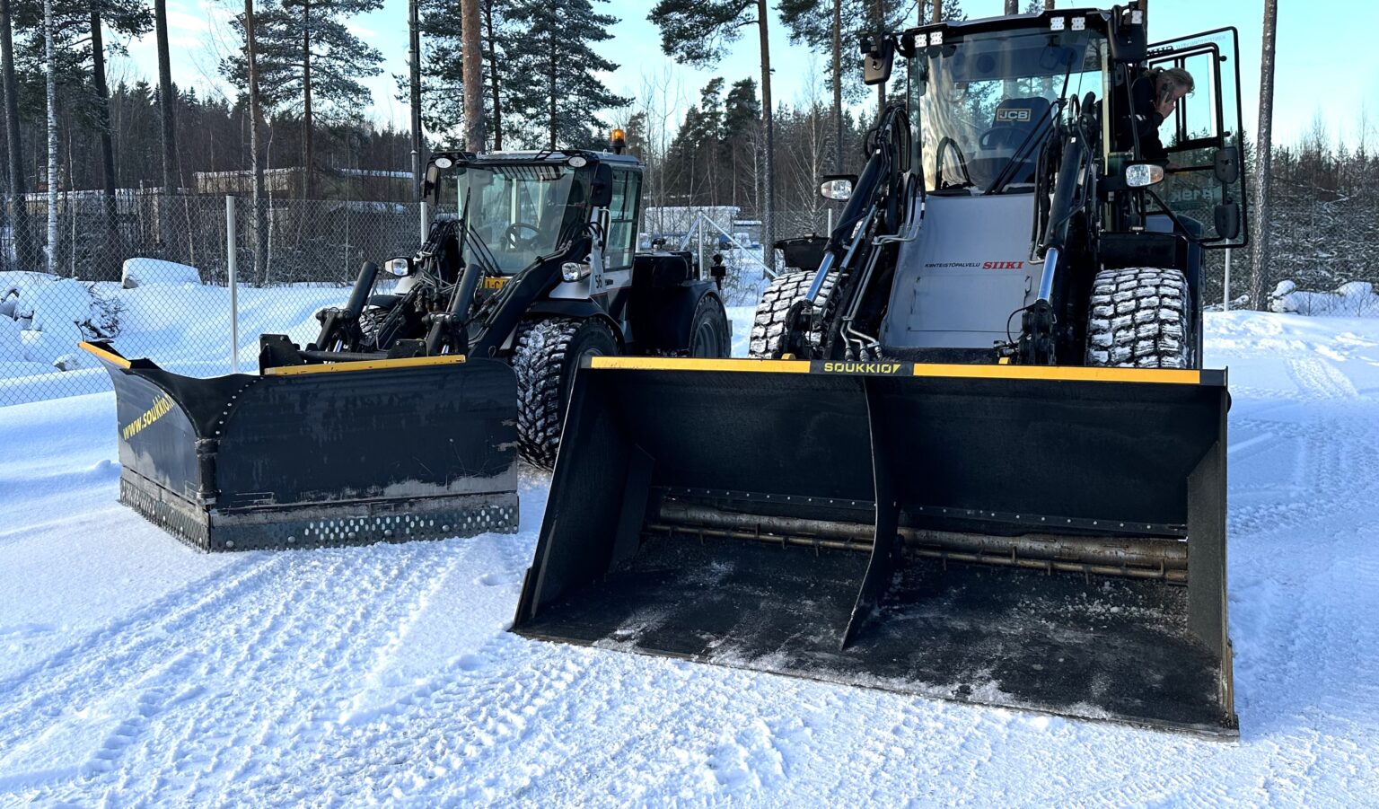 Siiki palvelee ja Soukkion auroilla lumi liikkuu - Konepörssi.com