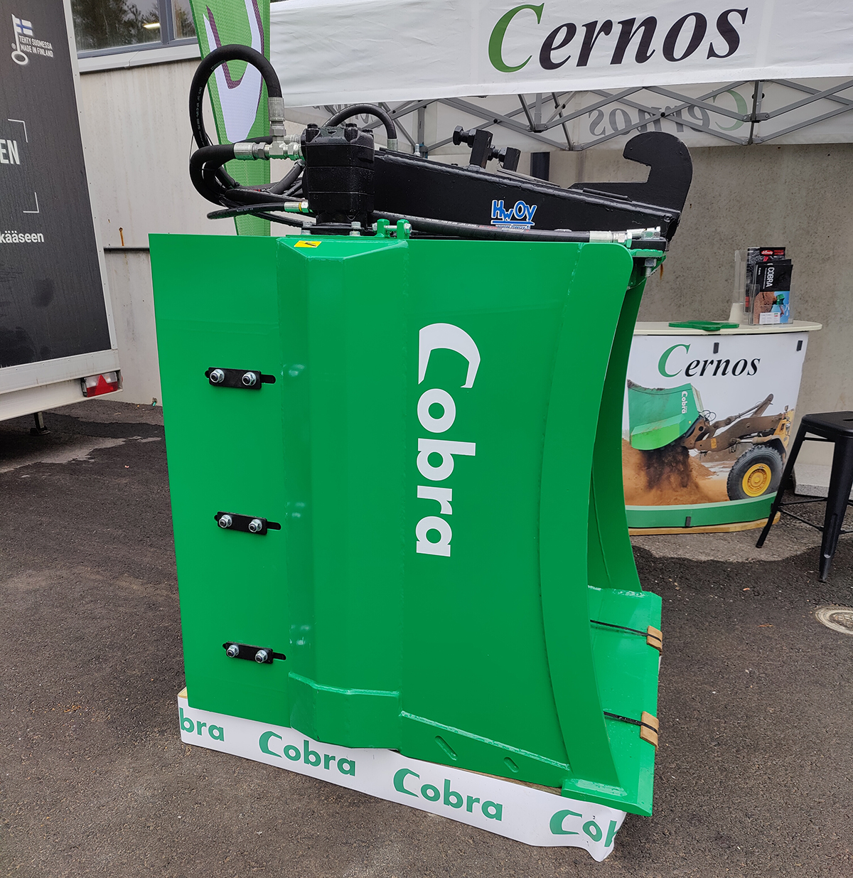 Cobra K15 SX25 -seulakauha Kuljetus Polar Oy:lle - Konepörssi.com