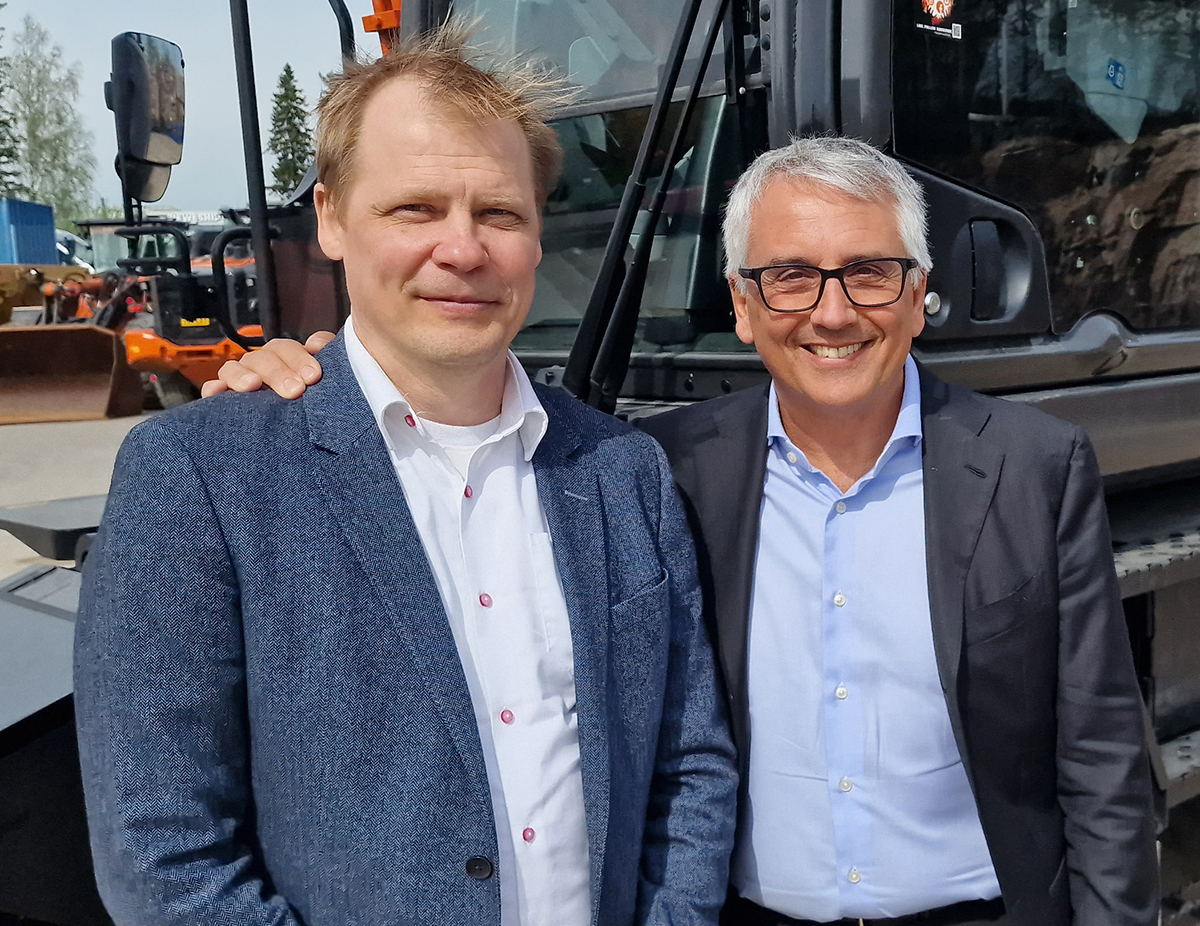 Rotator ja Hitachi – yhdessä jo 40 vuotta - Konepörssi.com